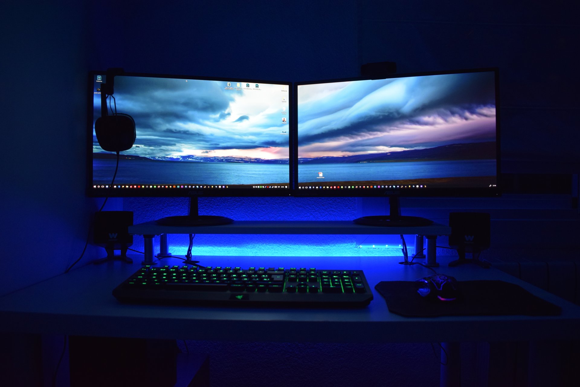 Pros of a Wide Curved or Dual Screen Monitor Set Up | Henry A Castillo